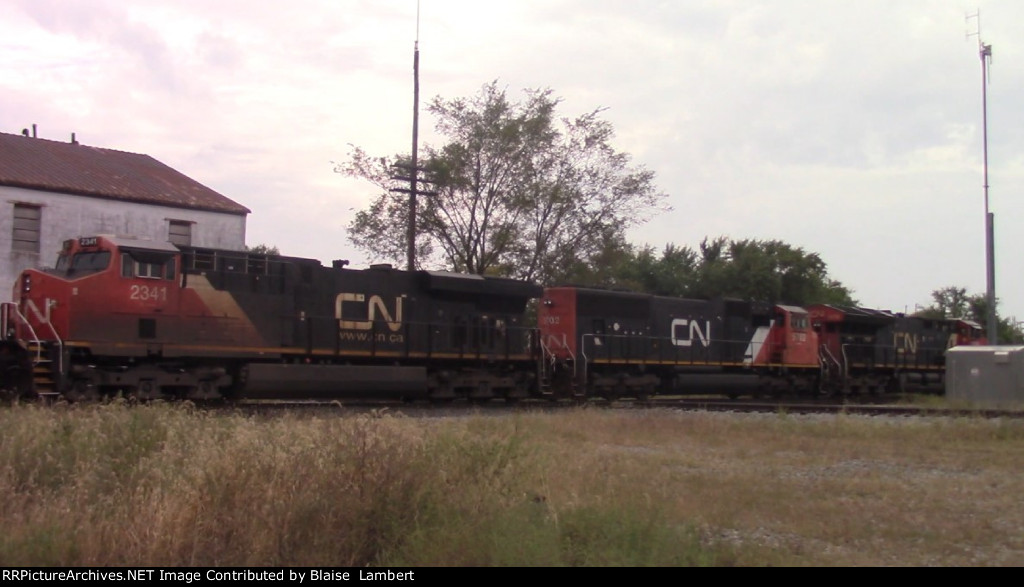 CN U759